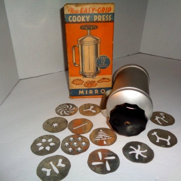 MIRRO | Kitchen | Vintage Mirro Aluminum Cookie Press With 2 Fancy ...
